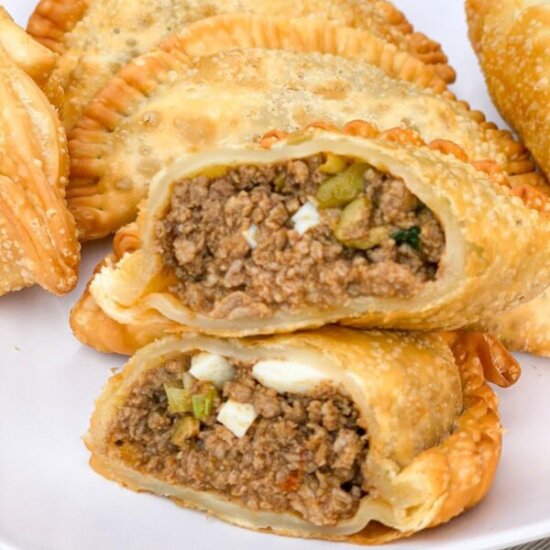 Receta de Pastes casera y fácil Recetas de México