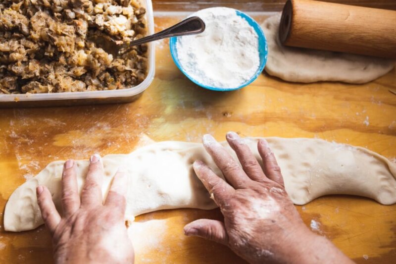 Receta de Pastes casera y fácil Recetas de México