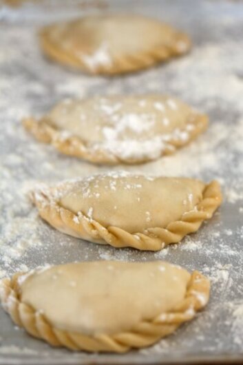 Receta de Pastes casera y fácil Recetas de México