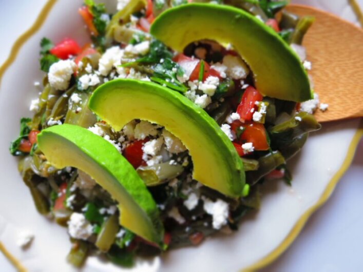 Cómo preparar Ensalada de Nopalitos