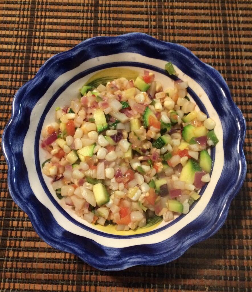 Receta de Ensalada de Aguacate y Elote - Recetas de México